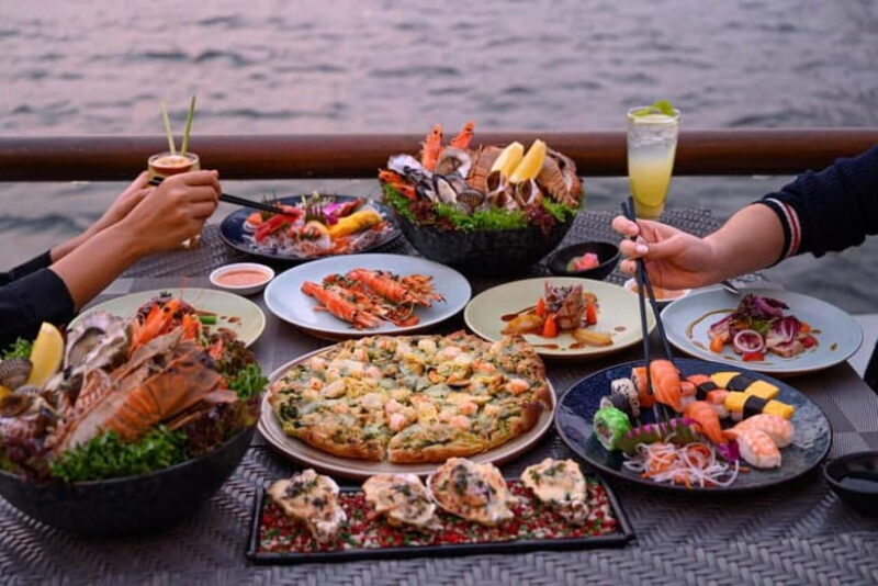 Bangkok: River Barge at Chatrium Hotel Riverside Bangkok - An Authentic Riverside Dining Experience in Bangkok