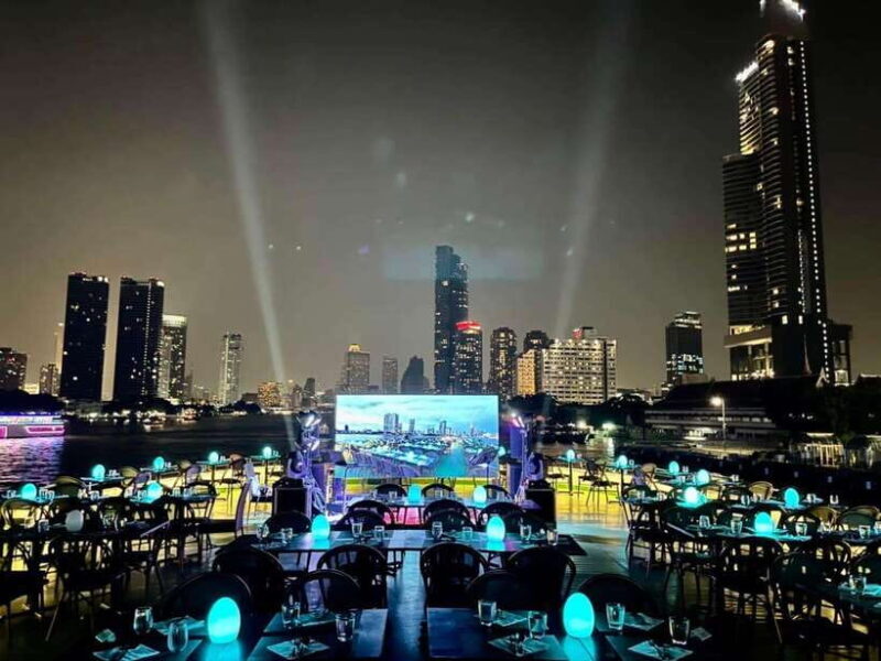 Bangkok: Royal Princess River Dinner Cruise with Live Music - Authenticity and Authentic Experience