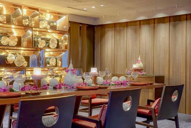 Bangkok: Saffron Contemporary Thai Signature F&B Package - Key Points