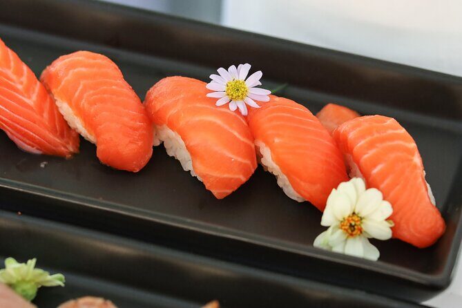 Bangkok Sawasdee Chaophraya Dinner Cruise from ICONSIAM - Timing and Booking: Practical Tips