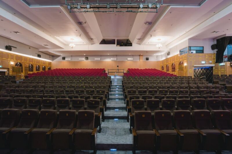 Bangkok: Skip-the-Line Golden Dome Cabaret Show Tickets - FAQs