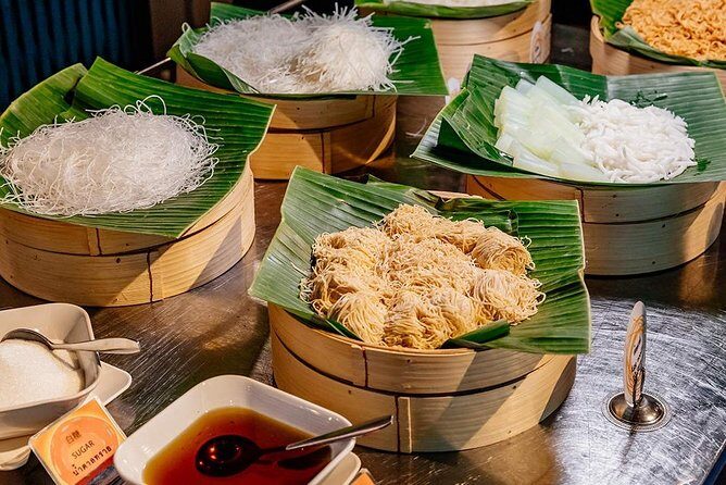 Bangkok Sky Hotel Lunch/Dinner Experience with Observation Deck - The Experience: What to Expect