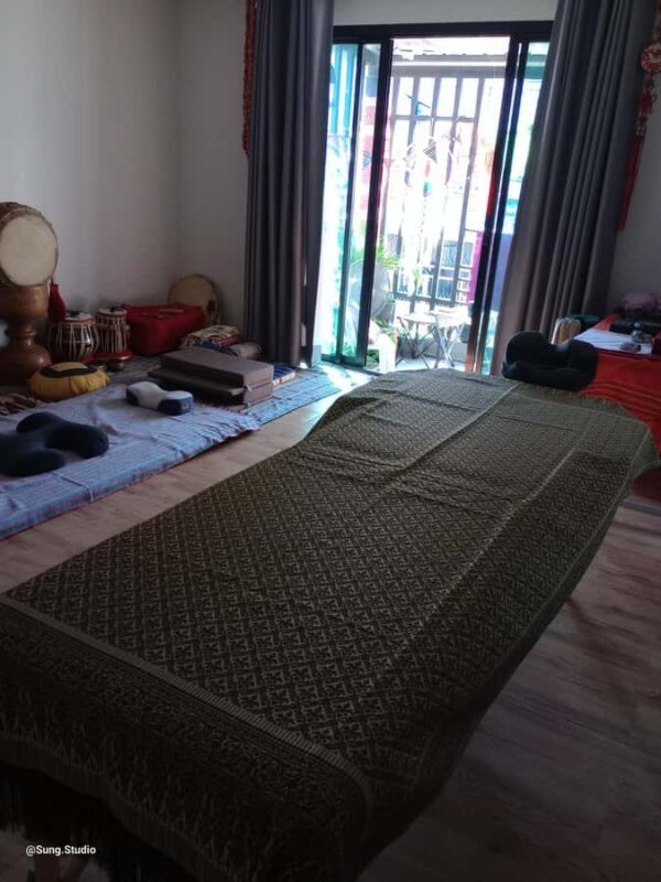 Bangkok: Sound Healing, Bodywork, and Tarot Session - An Inside Look at the Experience