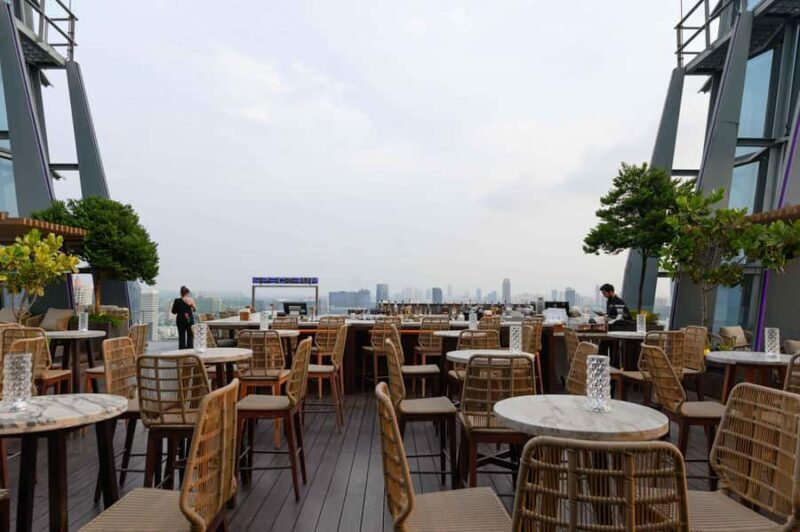 Bangkok: Spectrum Rooftop at Hyatt Regency Sukhumvit - The View and Atmosphere