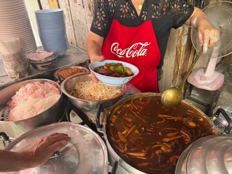 Bangkok: Taladphu Trail & 12+ Local Street Food - Key Points