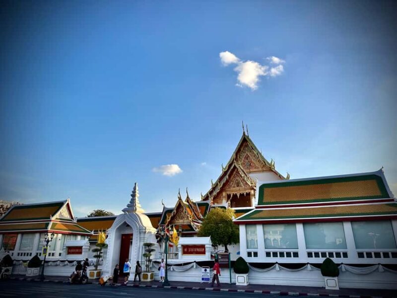 Bangkok Temples Tour with Rituals & Remove Oath Vows Curses - How the Rituals Are Performed