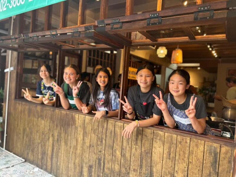 Bangkok: Thai Cooking Class With 4 Dishes & Thai Drink - Authentic, Fun, and Educational: Who Will Love It?