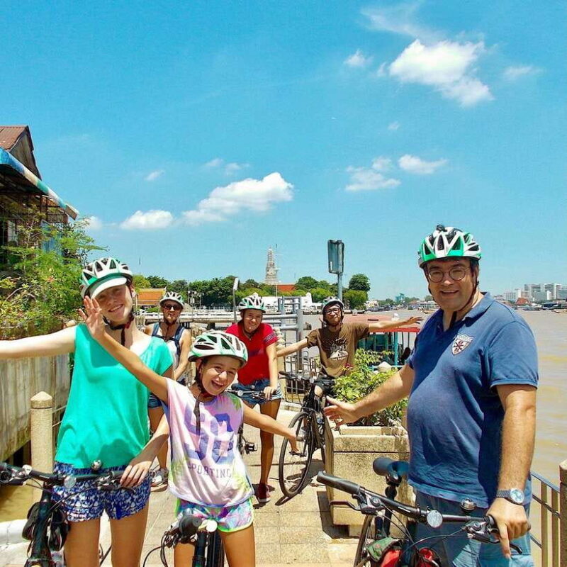 Bangkok: Thai culture and local life guided bike tour - Key Points