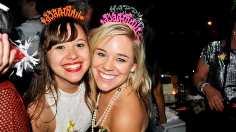 Bangkok: The Opulence Chao Phraya Lavish Dinner Cruise - Who Should Consider This Cruise?