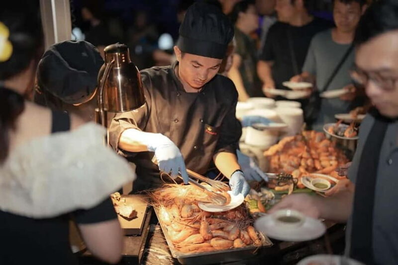 Bangkok: The Planet Dinner Cruise - In The Sum Up