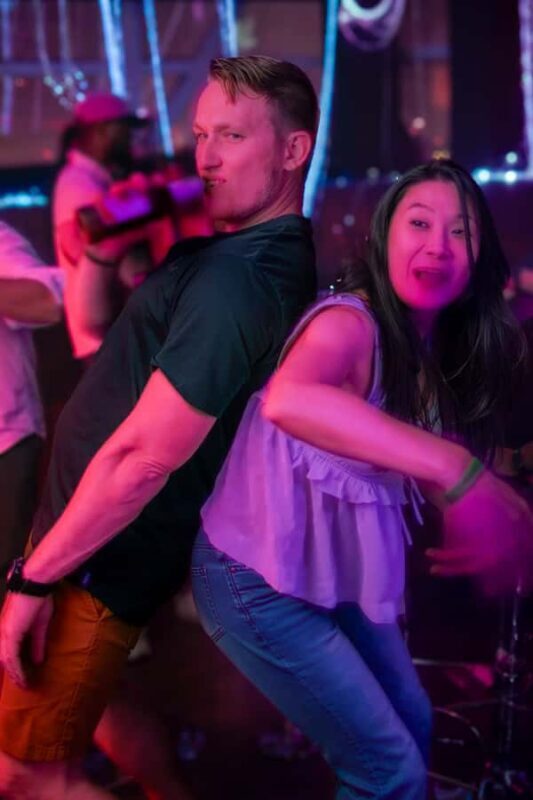 Bangkok: Thong Lo Nightlife Tour - Beer Pong & Sky Bar - What Makes This Tour Stand Out?