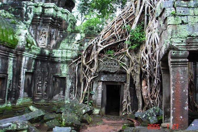 Bangkok to Angkor Wat 2 Days 1 Night tour go by Flight and Take car back - Practicalities and Traveler Considerations