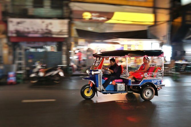 Bangkok Tour by Foot, Tuk-Tuk, and Riverboat - FAQ