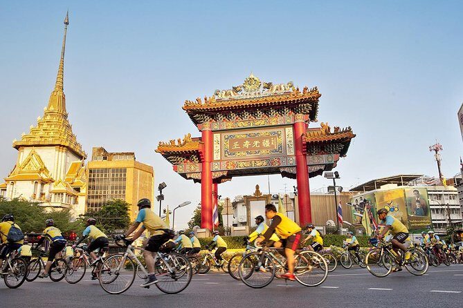 Bangkok Tour by Selfie Expert : FlowerMarket, WatTraimit, WatPho - Who Should Book This?