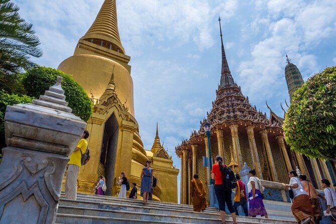 Bangkok Tour : Famous Bangkok Temples and sightseeing canal by Longtail Boat - How the Journey Unfolds