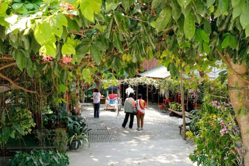 Bangkok: Traditional House, Floating & Maeklong Train Market - Practical Considerations