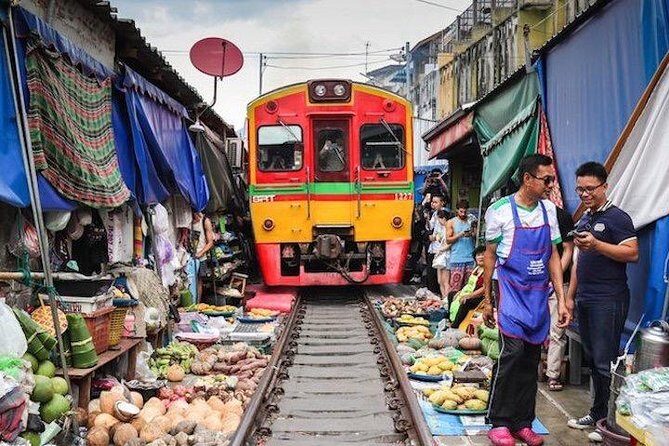 Bangkok Train Market and Floating Market Excursion - Key Points