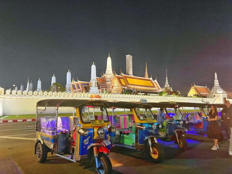 Bangkok Tuk-Tuk by Night with Chinatown Street Food Meal - Key Points