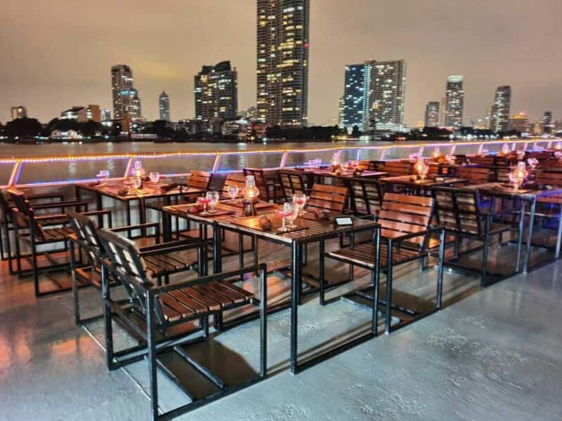Bangkok: Vela Cruise Buffet Dinner on the Chao Phraya - An In-Depth Look at the Vela Cruise Experience