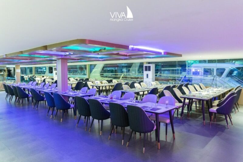Bangkok: Viva Alangka Chao Phraya Dinner Cruise - The Itinerary in Detail