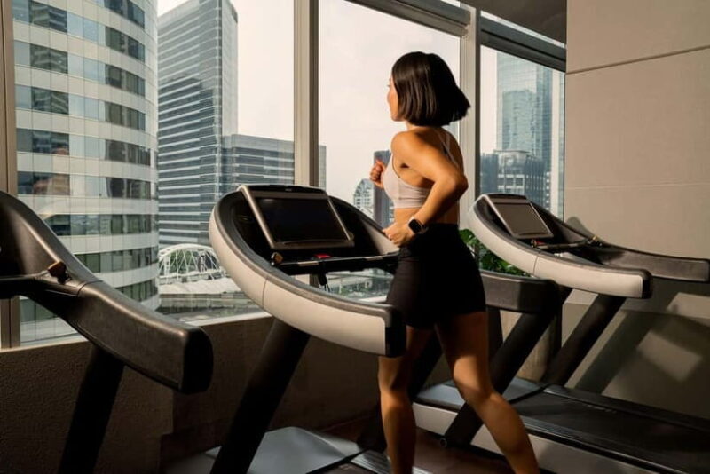 Bangkok: W Hotel Pool, Gym, and Spa Access - The Heart of the Experience: WET’s Outdoor Pool