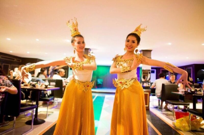 Bangkok: White Orchid Chao Phraya Dinner Cruise free Beer - The Sum Up
