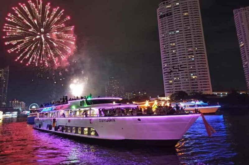 Bangkok: Wonderful Pearl Luxury Romantic Dinner Cruise - An In-Depth Look at the Wonderful Pearl Cruise Experience