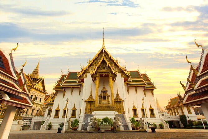 Bangkoks Best: Highlights & Hidden Gems Private Day Tour - Key Points