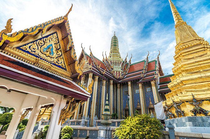 Bangkok's Grand Palace Complex and Wat Phra Kaew Tour - An In-Depth Look at the Tour Experience