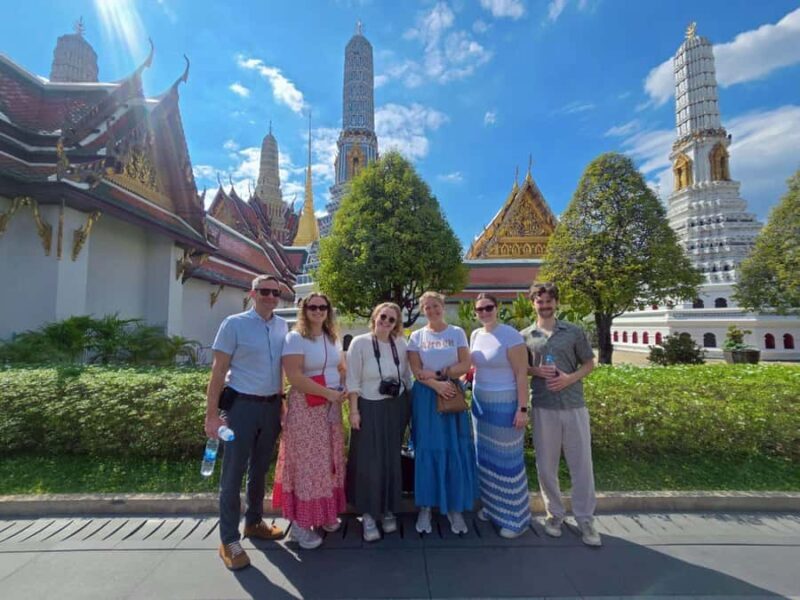 Bangkoks Grand Palace & Wat Phra Kaew Guided Tour - FAQs
