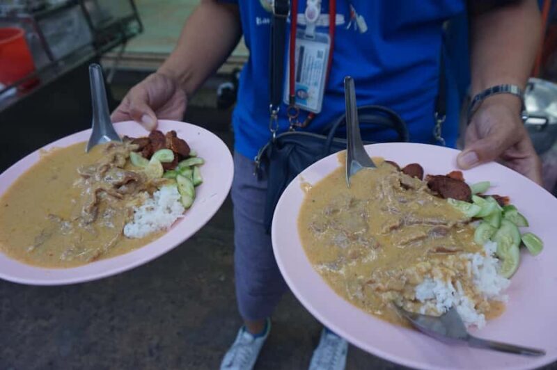 Bangkoks Local Hidden Sightseeing Walking Tour + Food Tour - The Sum Up