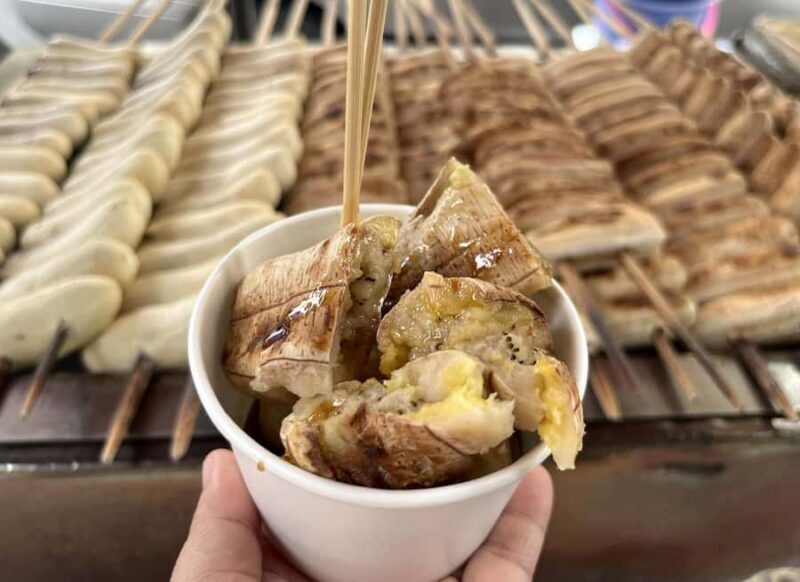 Bangkoks Old Town Tour: Talat Noi & Chinatown by Tuk Tuk - Shop at Song Wat: A Market of All 77 Provinces