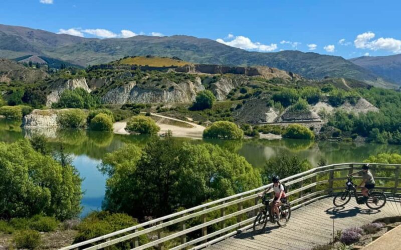 Bannockburn Winery eBike Tour & Private Carrick Winery Lunch - Key Points