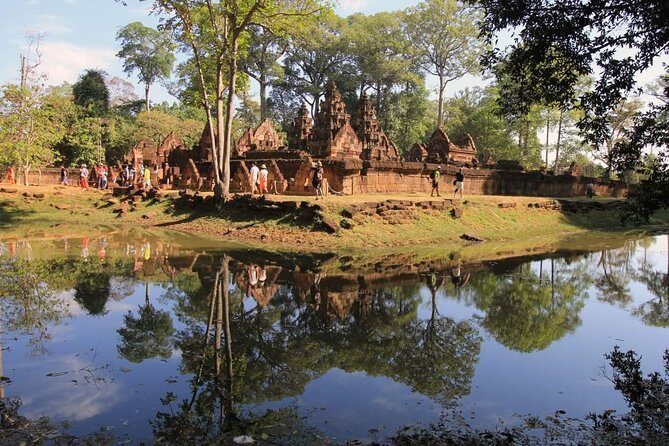 Banteay Srey temple and big group temples tours - An In-Depth Look at the Itinerary and What You’ll Experience