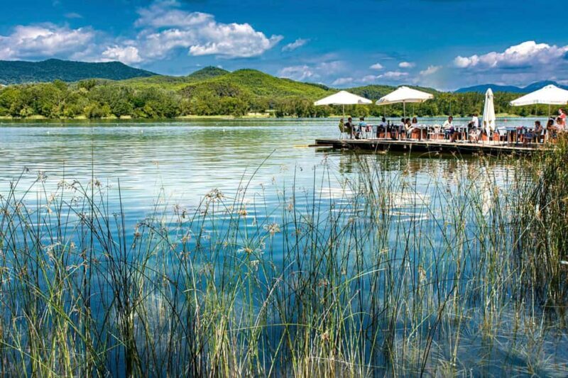 Banyoles: Historical Tour with Tapas Tasting - Key Points