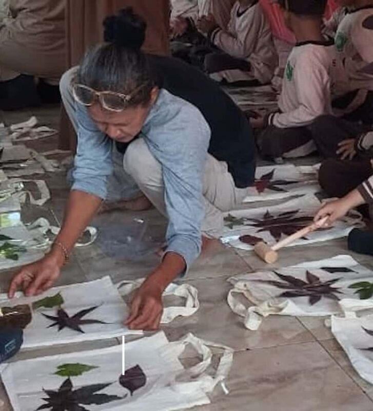 Banyuwangi: Eco Print Workshop with Local Artisan - Learning Experience and Authenticity
