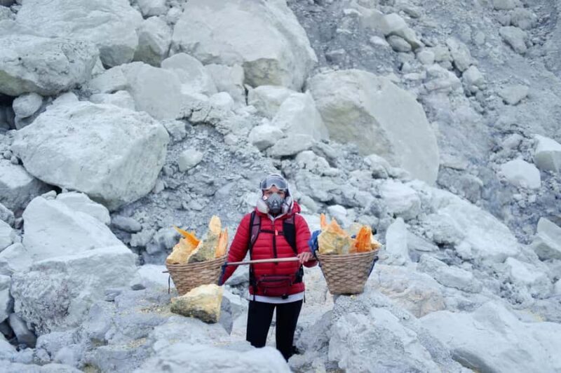 Banyuwangi: Ijen Blue Fire Hike & Licin Village Breakfast - Who Should Consider This Experience?