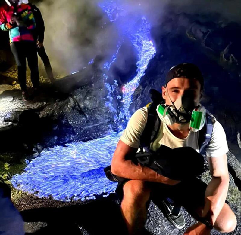 Banyuwangi: Ijen Blue Fire Tour with Transfer Services - Key Points