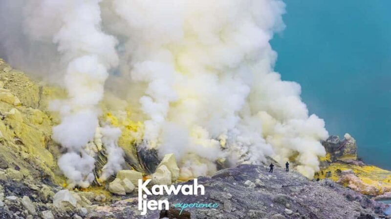 Banyuwangi: Ijen Crater and Bromo Mountain 2 Day Tour - A Closer Look at the Tour Experience