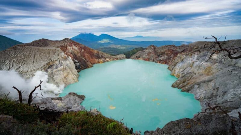 Banyuwangi: Ijen Volcano Blue Fire & Osing Village Tour - Key Points