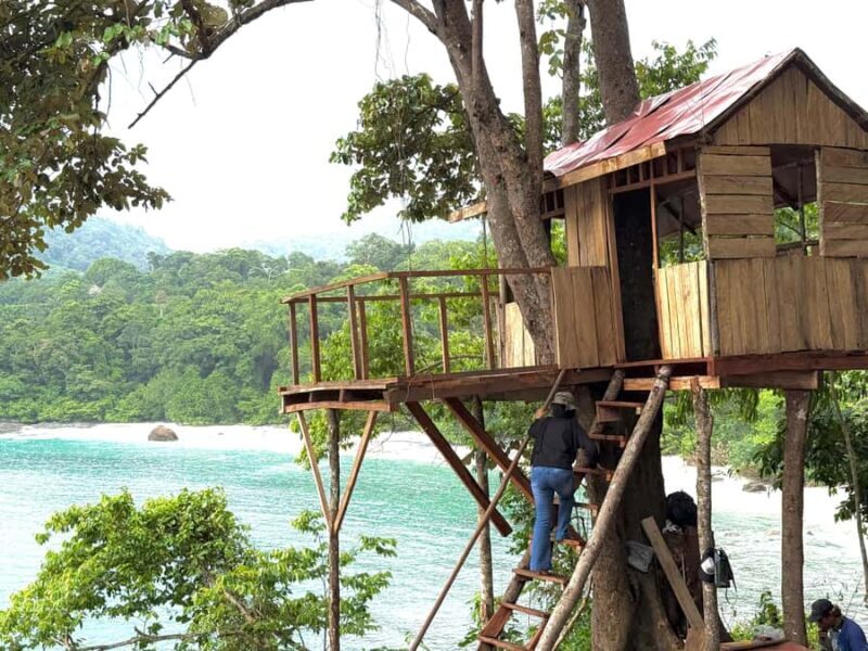 Banyuwangi: Island-Hopping, Snorkeling With Sunset Tour - An Authentic Day in South Banyuwangi