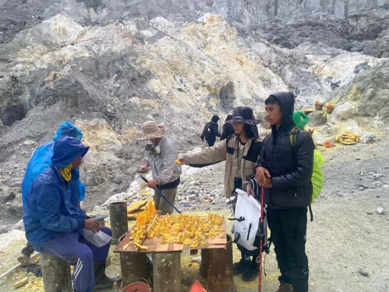 Banyuwangi: Mount Ijen Tour from a Different Perspective - Key Points