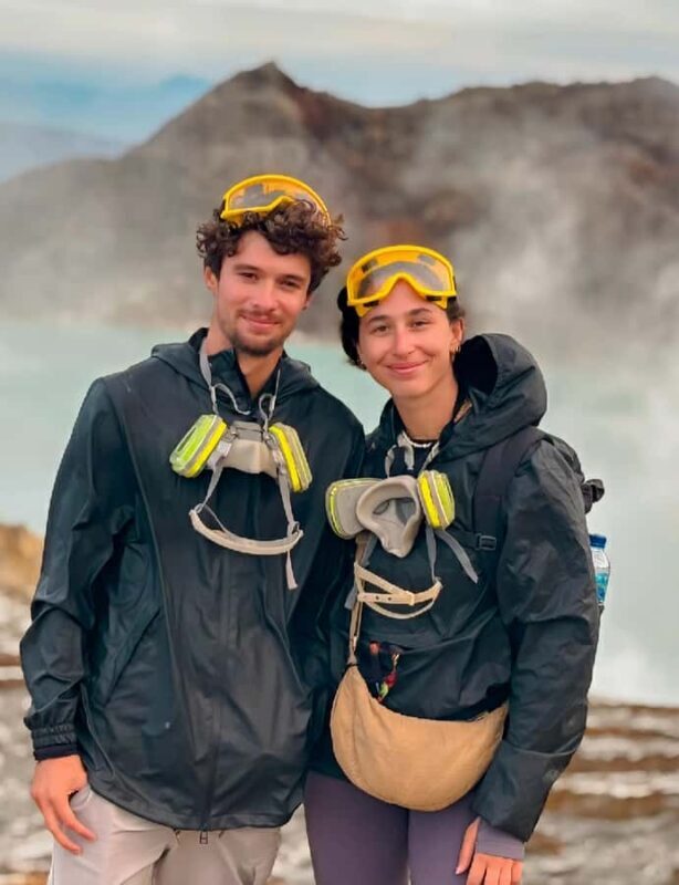 Banyuwangi : Mt Ijen with tour guide and Transfer Service - An In-Depth Look at the Mount Ijen Tour