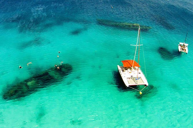 Barbados Catamaran Turtle Snorkel with Open Bar - FAQs