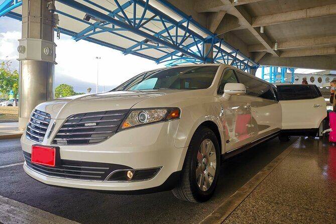 Barbados Luxury Airport Transfer Limousine Up To 10 Passengers - Who Will Appreciate This Service Most?
