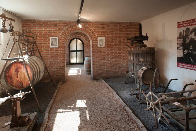 Barbaresco and Barolo Tasting at Cantina Francone - Discovering the Charm of Cantina Francone: A Review of the Barbaresco and Barolo Tasting Tour
