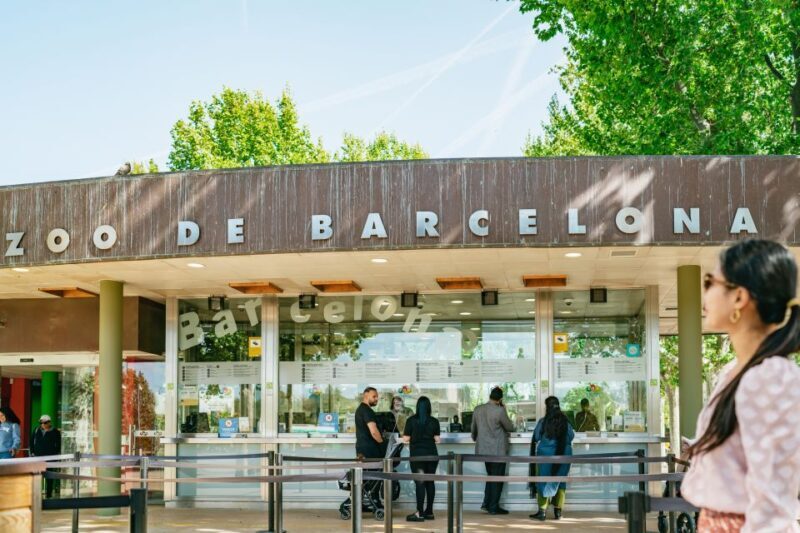 Barcelona: 1-Day Ticket to Barcelona Zoo - Key Points
