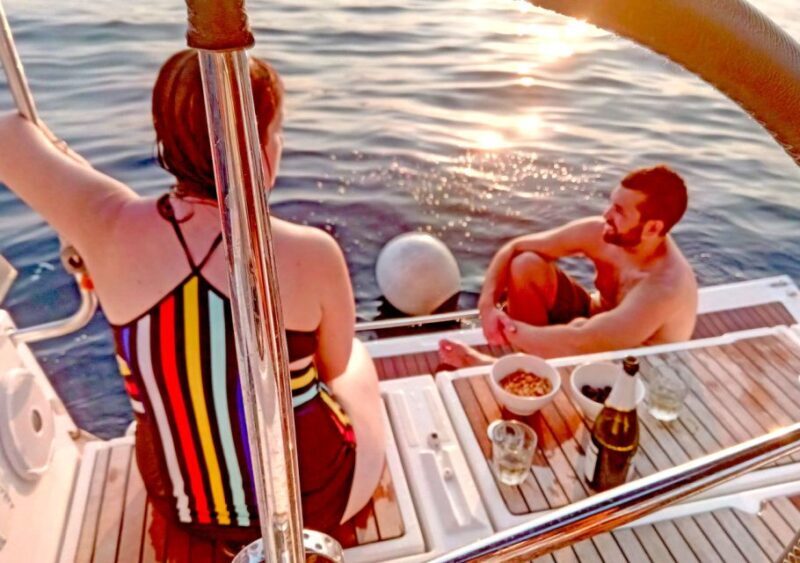 Barcelona 2 hour Mediterranean Sailing with Snacks & Drinks - Why This Tour Works Well