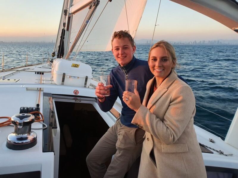 Barcelona: 2-Hour Sailboat Tour with Snacks and Drinks - Key Points