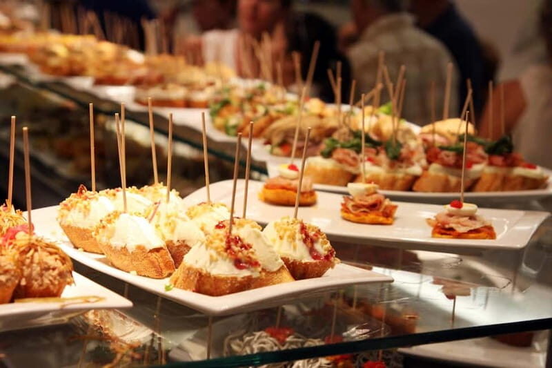 Barcelona: 3-Hour Sips, Sites & Bites Food & History Tour - Authentic Neighborhoods and Hidden Gems